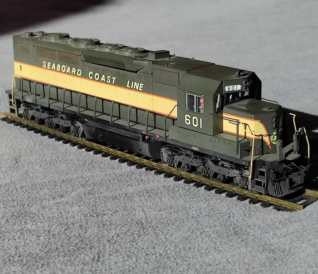 RARE ATLAS MASTER HO SD-35 Low Nose Locomotive Seaboard Coast Line #601 ...