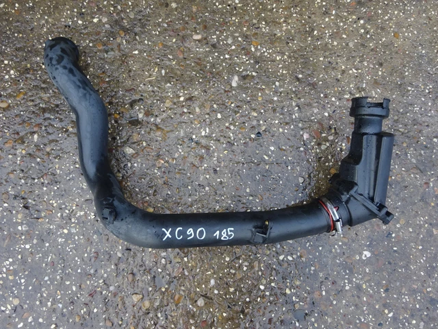 2006 VOLVO XC90 2.4 D5 185 D5244T4 intercooler charge pipe 30714184 EUR ...