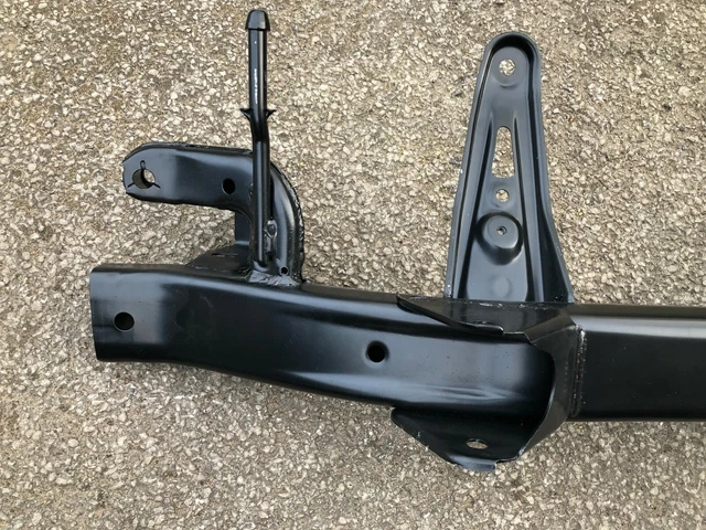 GENUINE TOYOTA CELICA Mk7 Rear Sub Frame 2000 2001 2002 2003 2004 2005 ...