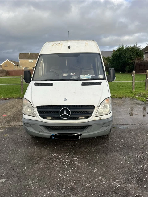 MERCEDES-BENZ SPRINTER 59 Plate Spares or repairs engine works with no ...