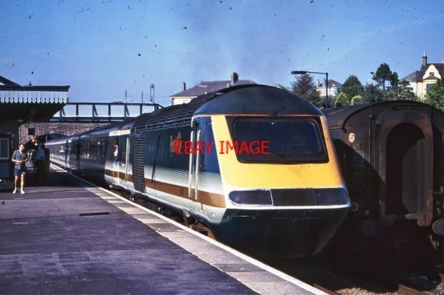PHOTO HST In First Livery At Par 2000 £1.85 - PicClick UK