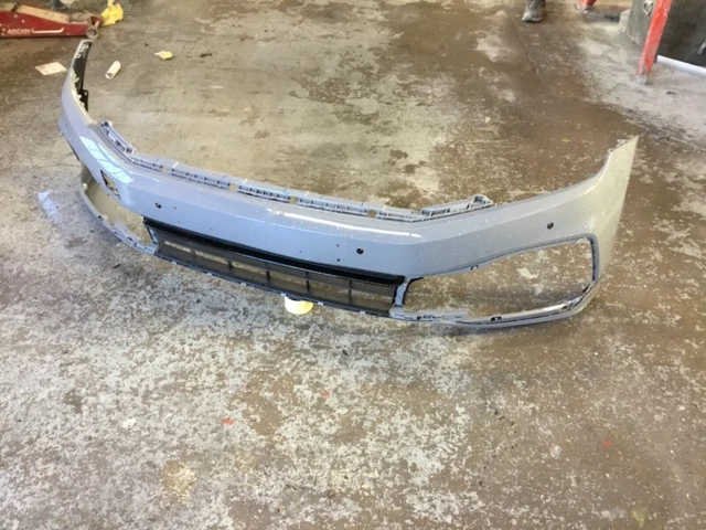VW PASSAT GTE Hybrid Facelift Front Bumper PDC Holes 3G0807221G Needs ...