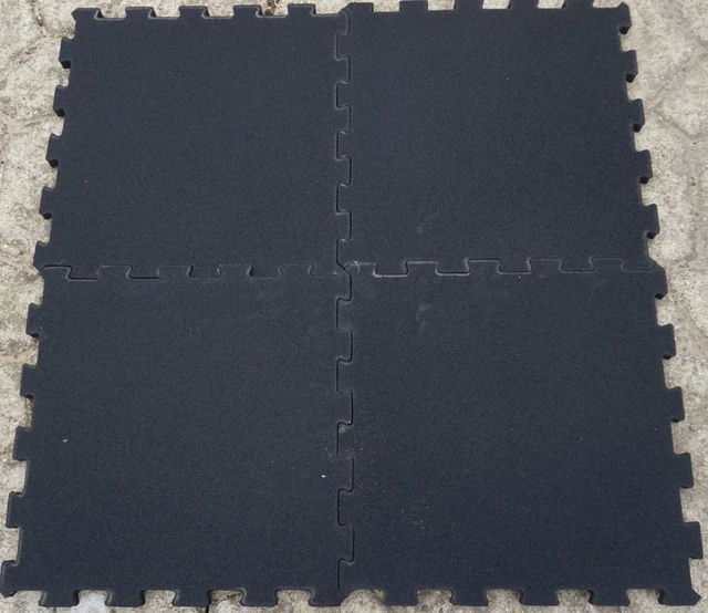 HEAVY DUTY INTERLOCKING Rubber floor tiles 47x47x2 20mm Thick, Gym Lot ...