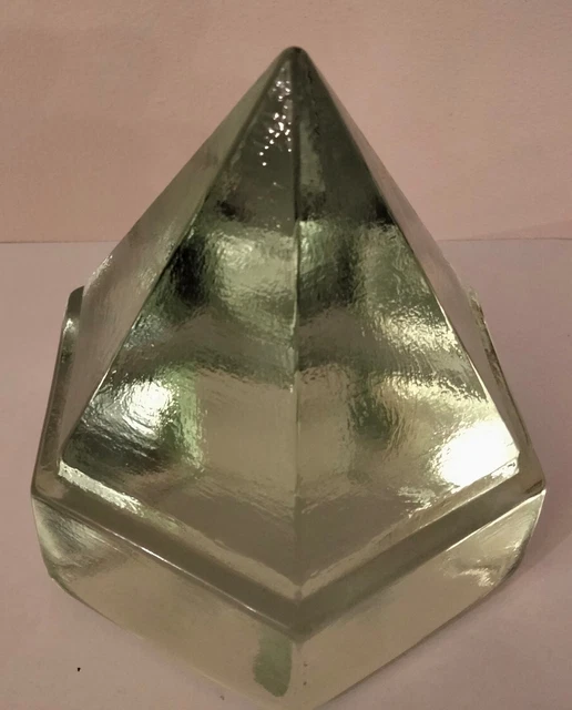 LARGE LIGHT GREEN Glass 6 Sided Hexagonal Pyramid Paperweight Ornament ...