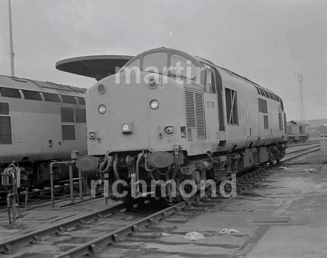 THORNABY DEPOT CLASS 37 37715 11.2.90 6 x 7.5 cm Railway Negative RN415 ...