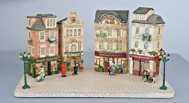 LILLIPUT LANE - London Collection by Dominique Gault (12 pieces) £499. ...