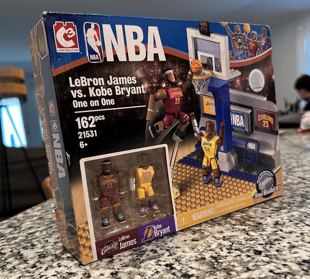 RARE NBA LEGO Lebron James vs Kobe Bryant one on one EUR 132,65 ...