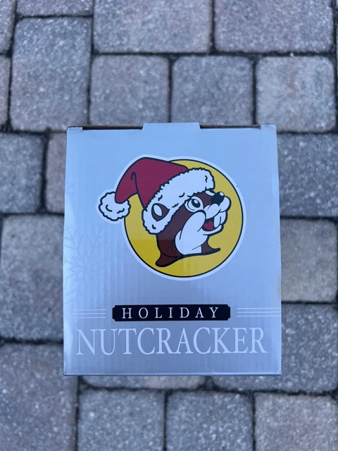 BUC-EE’S NEW 2025 HOLIDAY NUTCRACKER *RARE* Christmas Beaver Nutcracker ...