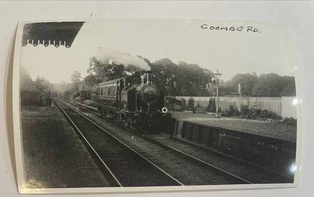 RAILWAY STATION PHOTOGRAPH - Coombe Road - D908 £3.50 - PicClick UK