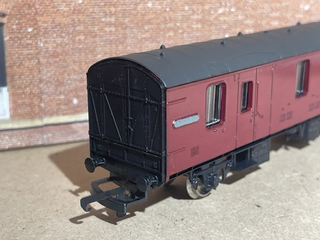 LIMA OO GAUGE Model Railway Br Maroon CCT 4 Wheel Parcel Van £13.00 ...