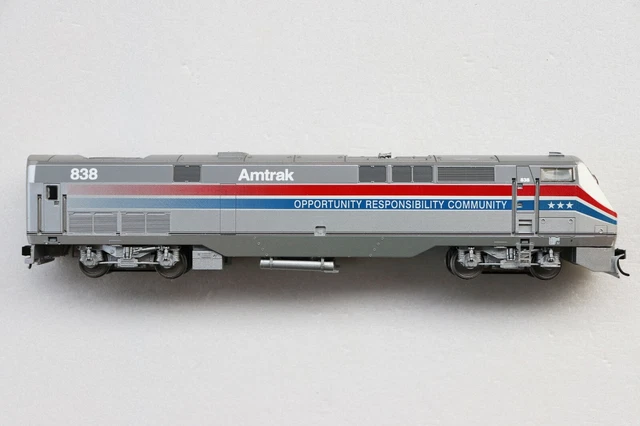 LOCOMOTIVE DIESEL AMD103 838 Amtrak Athearn 3645 échelle HO EUR 95,00 - PicClick FR