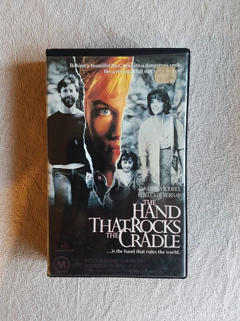 THE HAND THAT Rocks The Cradle VHS Video Tape 1992 Clam Case Horror ...