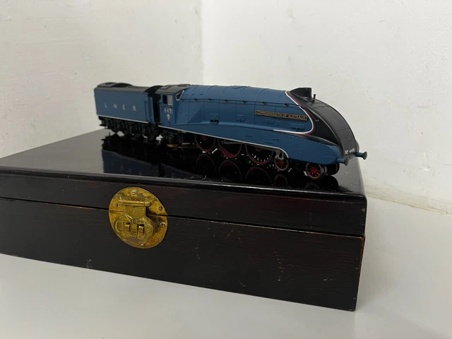 BACHMANN LNER A4 Class 4491 Commonwealth of Australia in Ltd Edition ...