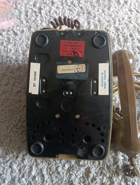 ANTIQUE LAND LINE Phone. BT Rented On Underside. Khaki Green £4.99 ...