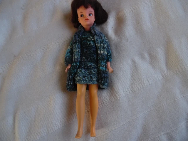 VINTAGE PEDIGREE SINDY doll 1960s made in England Knitted Dress £10.60 ...