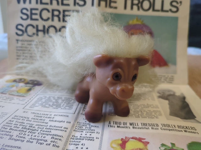 VINTAGE DAM THINGS troll Pony horse donkey 1960s long white hair amber ...