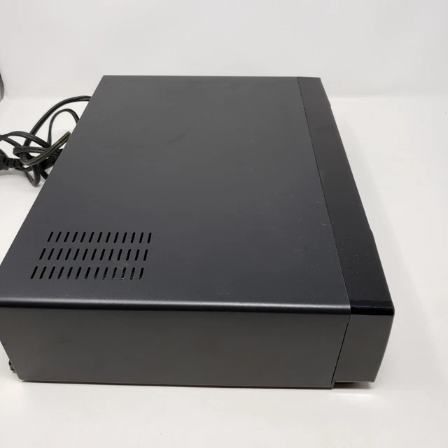 SHARP VC-A573U 4-HEAD VHS Player/ Recorder VHS VCR- For parts £20.60 ... SHARP VC-A573U 4-HEAD VHS Player/ Recorder VHS VCR- For parts £20.60 ...