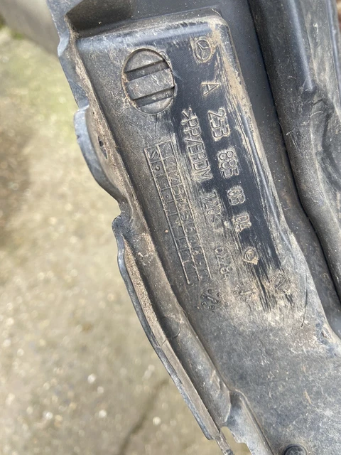 GENUINE MERCEDES GLC W253 FRONT BUMPER BRACKET A2538850304 £50.00 ...