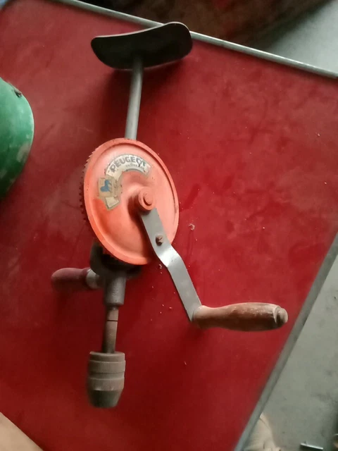 OUTIL ANCIEN CHIGNOLE manuelle Peugeot Frères déco atelier loft french ...