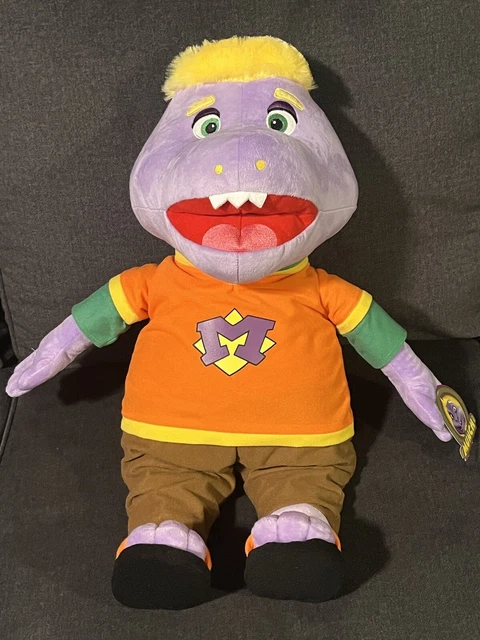 2021 MR. MUNCH Chuck E Cheese Pizza 22” Large Plush Stuffed Showbiz NWT ...