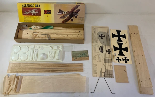 VINTAGE STERLING MODELS ALBATROS DII-A balsa wood model kit #E9 $89.95 ...