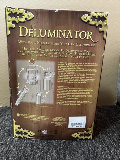 UNIVERSAL STUDIOS WIZARDING World Harry Potter Deluminator and Lantern ...