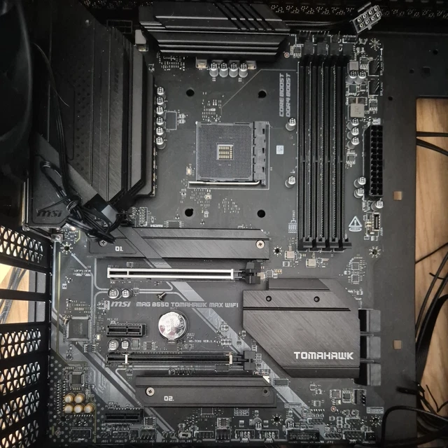 MSI MAG B550 TOMAHAWK MAX WIFI, AMD B550, S AM4, DDR4, SATA3, PCIe 4.0 ...