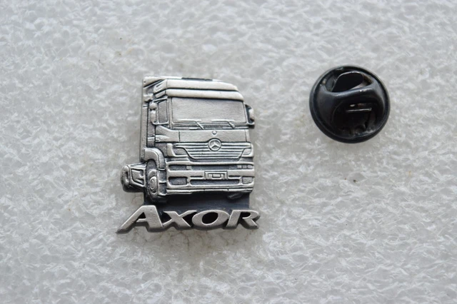 AUTO PIN++LKW MERCEDES Benz Axor++Zugmaschine, erhaben+silbern ...