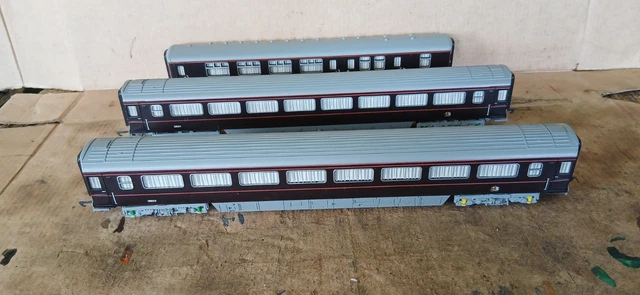 HORNBY OO GAUGE Three Royal Train Coaches 2903 / 2904 / 2921 In VGC ...