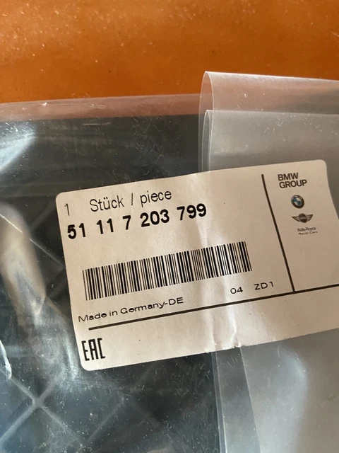 GENUINE BMW Z4 E89 Roadster Front Bumper Closed Grid Grille N/S ...