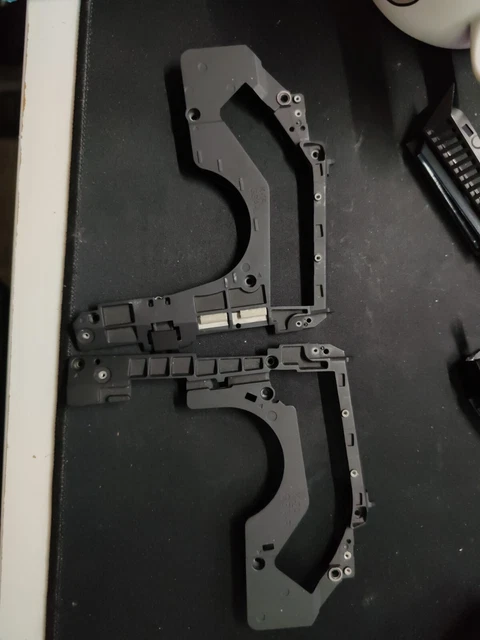 HP OMEN 15-CE022TX 15.6" Genuine Bracket Small K1A-G3A-R K2A-G3A-L £9. ...