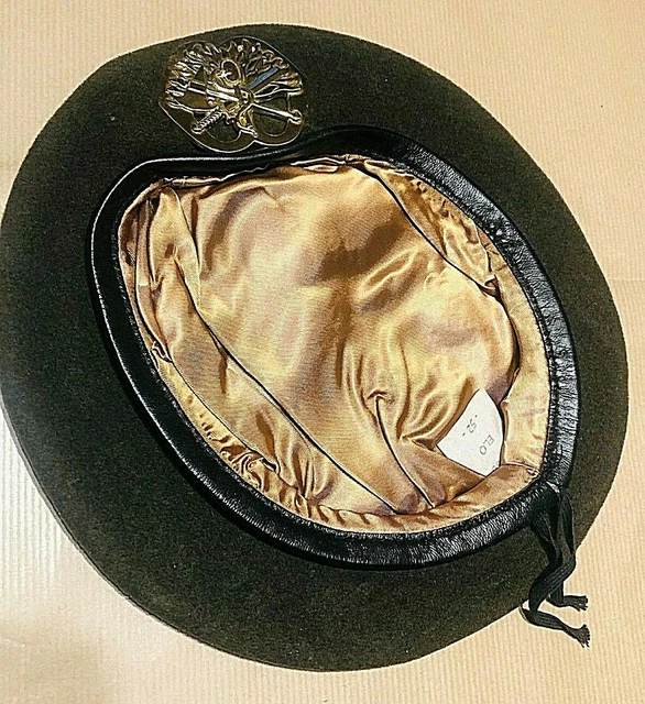 BASCO MILITARE CAPPELLO Guerra Fregio Cap Stoffa Metallo Verde Pelle ...