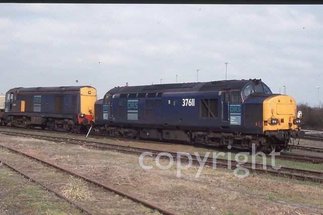 ORIGINAL DIESEL RAILWAY 35mm Slide 37611/20307 Bridgwater 2003 £1.25 ...