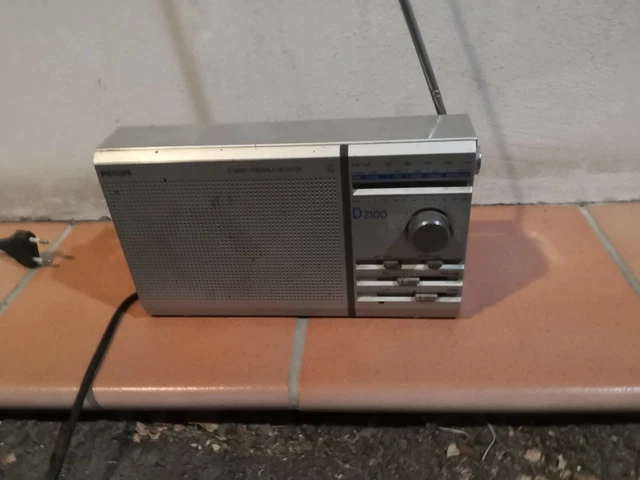 RADIO VINTAGE PHILIPS D 2100 funzionamente anni 80 EUR 9,00 - PicClick IT
