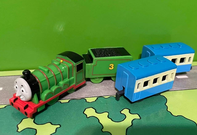 THOMAS CAPSULE PLARAIL Henry & Express Coaches EUR 12,37 - PicClick FR