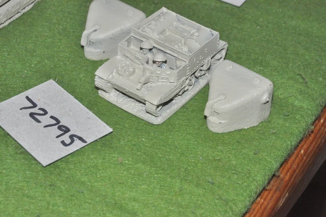 28MM WW2 / british - bren carrier & 2 pill boxes bolt action - vehicle ...