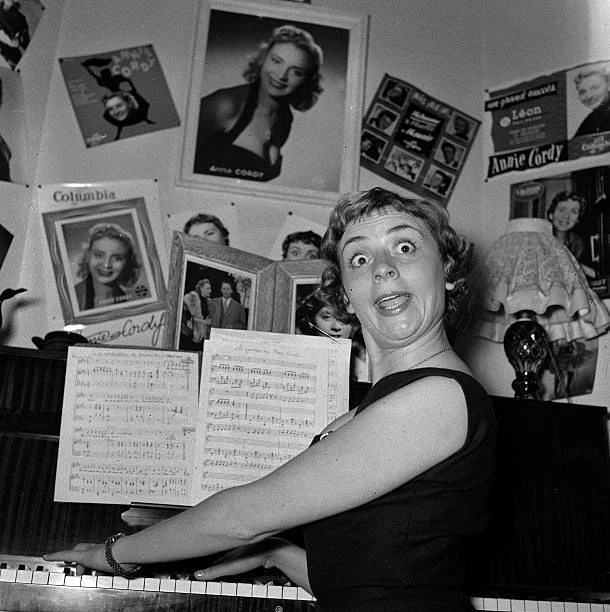 ANNIE CORDY BELGIAN actress and singer 1950 OLD PHOTO 2 $8.50 - PicClick AU