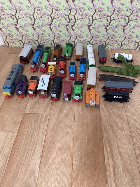 THOMAS THE TANK Engine Vintage Die Cast And Plastic Train Bundle Ertl ...
