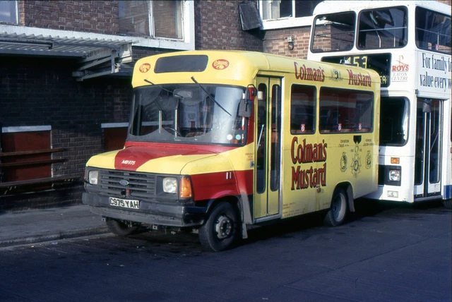 ORIGINAL BUS COLOUR Slide of Eastern Counties MB975 at Norwich.(146) £3 ...