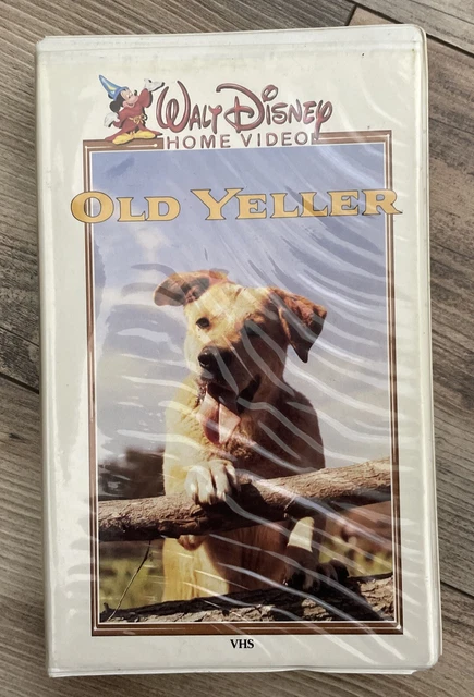 OLD YELLER (VHS, 1977, Clamshell) Original Walt Disney Home Video £12. ...
