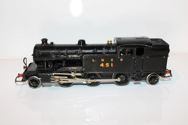 4MM OO GAUGE LNER V1 V3 Class 2-6-2T Kit Built Black 451 Loco on Triang ...