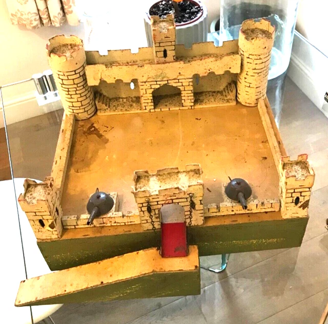 1960’S VINTAGE TRIANG - Rare Wooden Fort / Castle - 1963 £39.00 ...