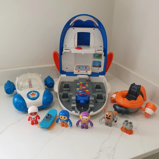 CBEEBIES GO JETTERS Toy Bundle Vroomster Jetpad Figures £39.99 ...