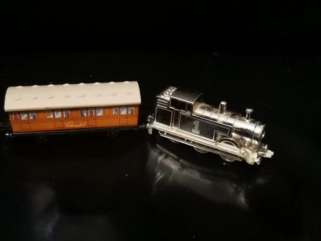 THOMAS THE TANK ENGINE SILVER MILLENIUM LIMITED EDITION - with carriage ...