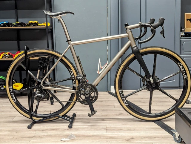 ENIGMA ESCAPE TITANIUM Gravel Frameset 56cm Custom ETAP £1,128.72 ...