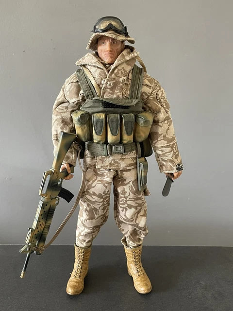 21ST CENTURY TOYS Ultimate Soldier British SAS Scud Hunter 12" Figure £ ...