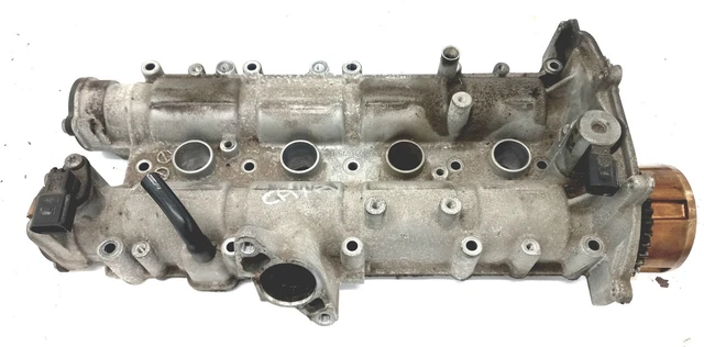 VW GOLF MK6 CAXA CAVD 1.4 TSI Engine Rocker Cover & Camshafts ...