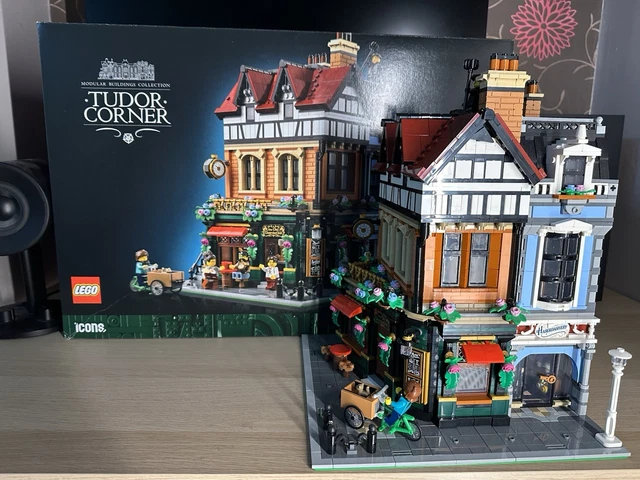 LEGO ICONS TUDOR Corner Modular Building Set (10350) With Box And ...