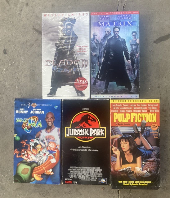 5 VHS MOVIE Lot Matrix, Space Jam, Pulp Fiction, Blade, Jurassic Park ...