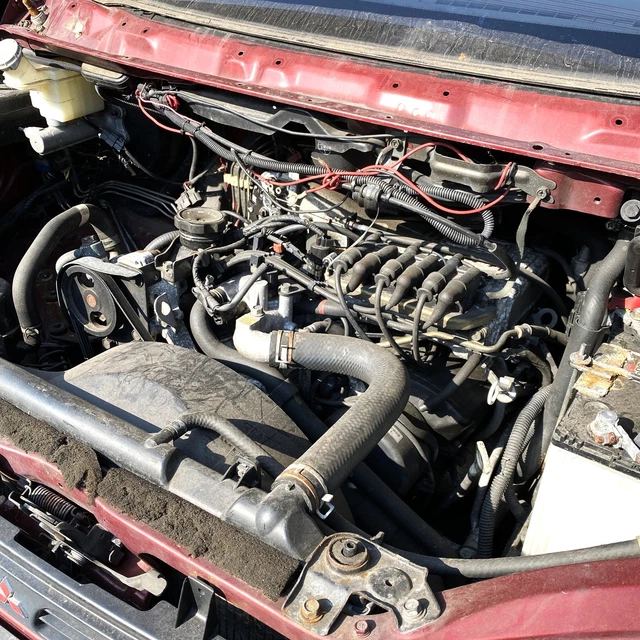 ENGINE BARE / Head,Block And Sump Only Delica L400 Spacegear Pd6W 3.0 £ ...